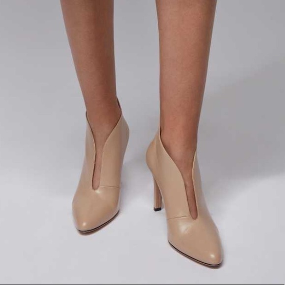 Hugo Boss | Shoes | Hugo Boss Light Brown Carlye Booties | Poshmark